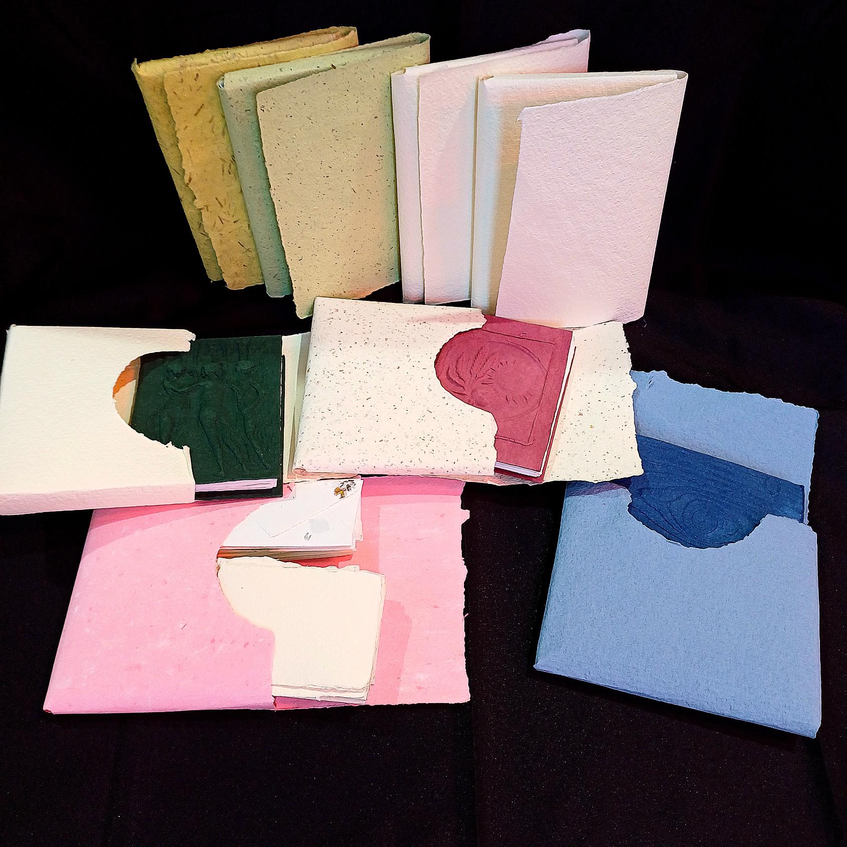Handmade paper folders - Viceversa Paper Shop